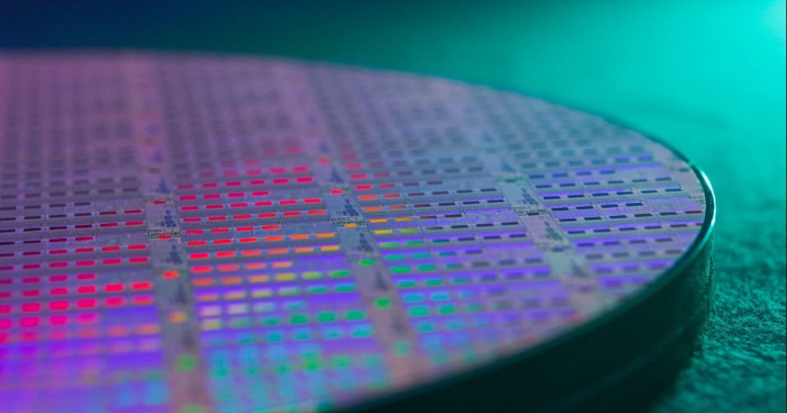 Leveraging Optical Chip-to-chip Connectivity to Unleash the Complete ...
