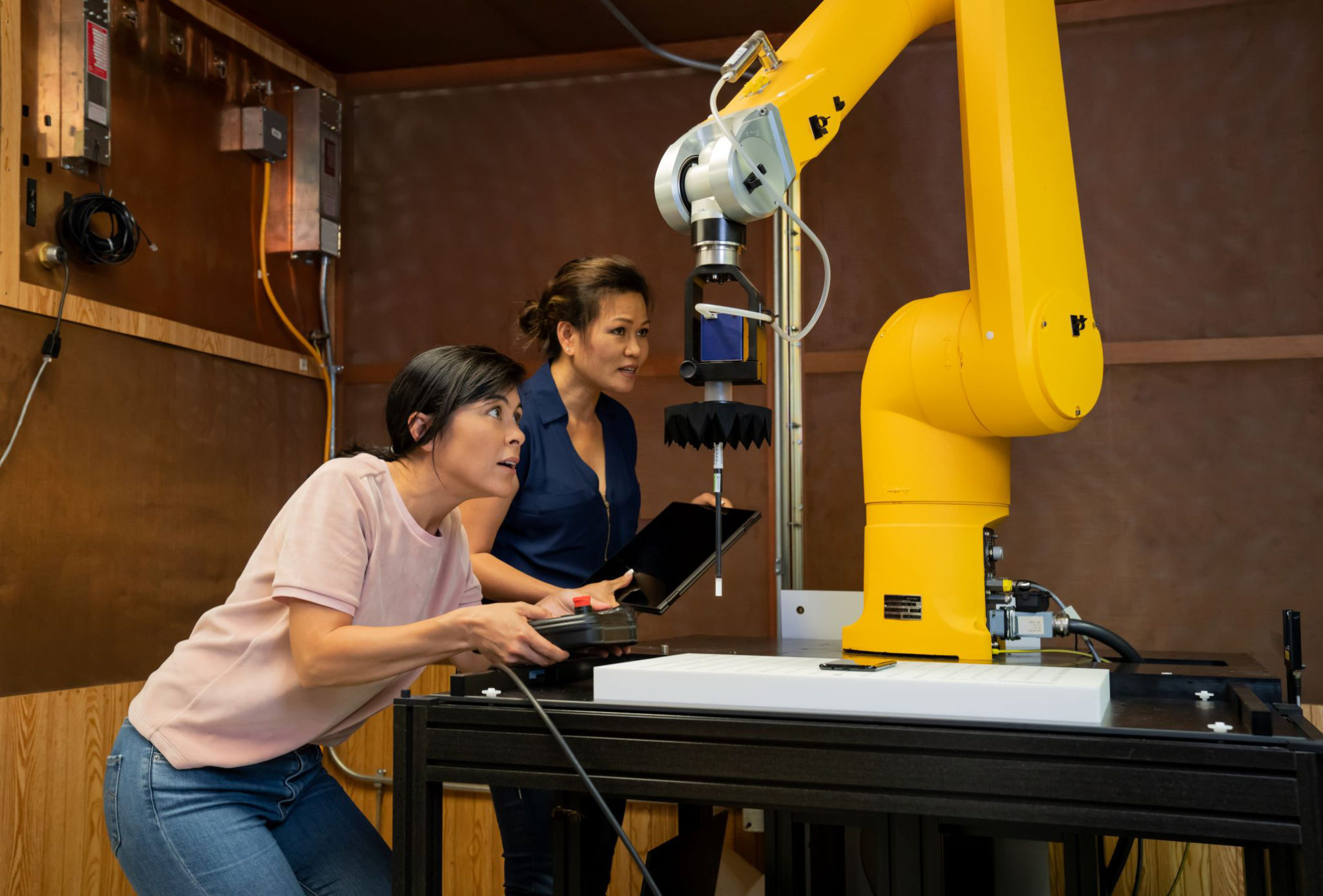 Qualcomm - Edge AI and Vision Alliance