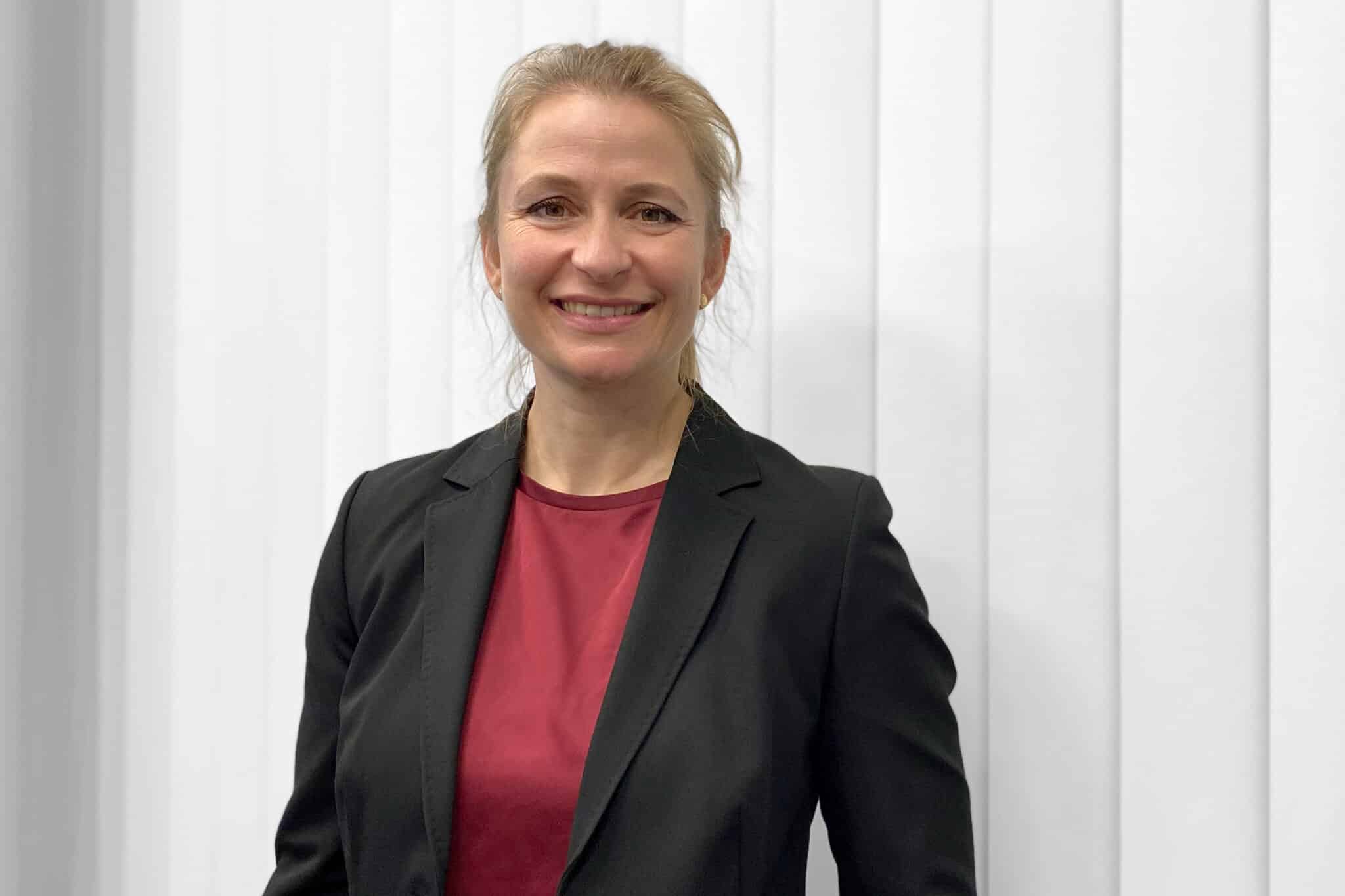 Changes to the Basler AG Management Board: Ines Brückel Becomes New CFO, Hardy Mehl Takes Over ...